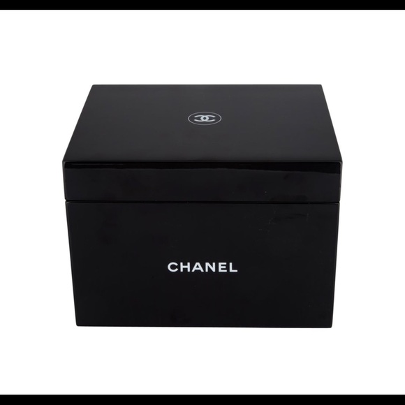 CHANEL | Storage & Organization | Chanel La Boite Lacquee Black Packer ...